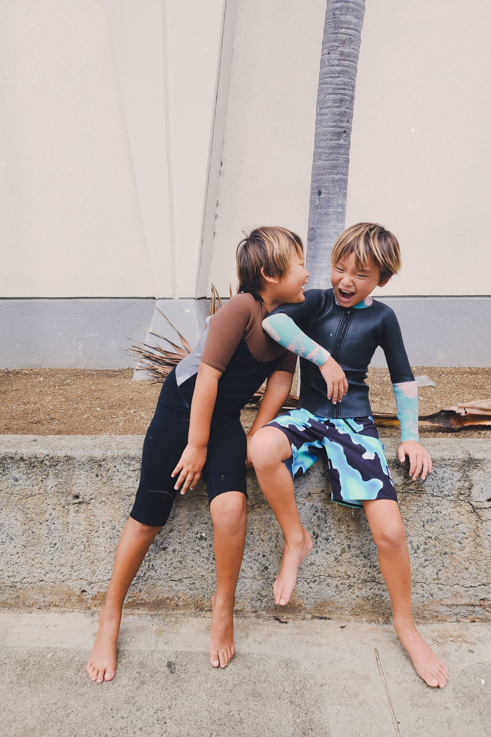 Women / Short Jane / 2mm/ Canna*Brown – Kiyah Wetsuits